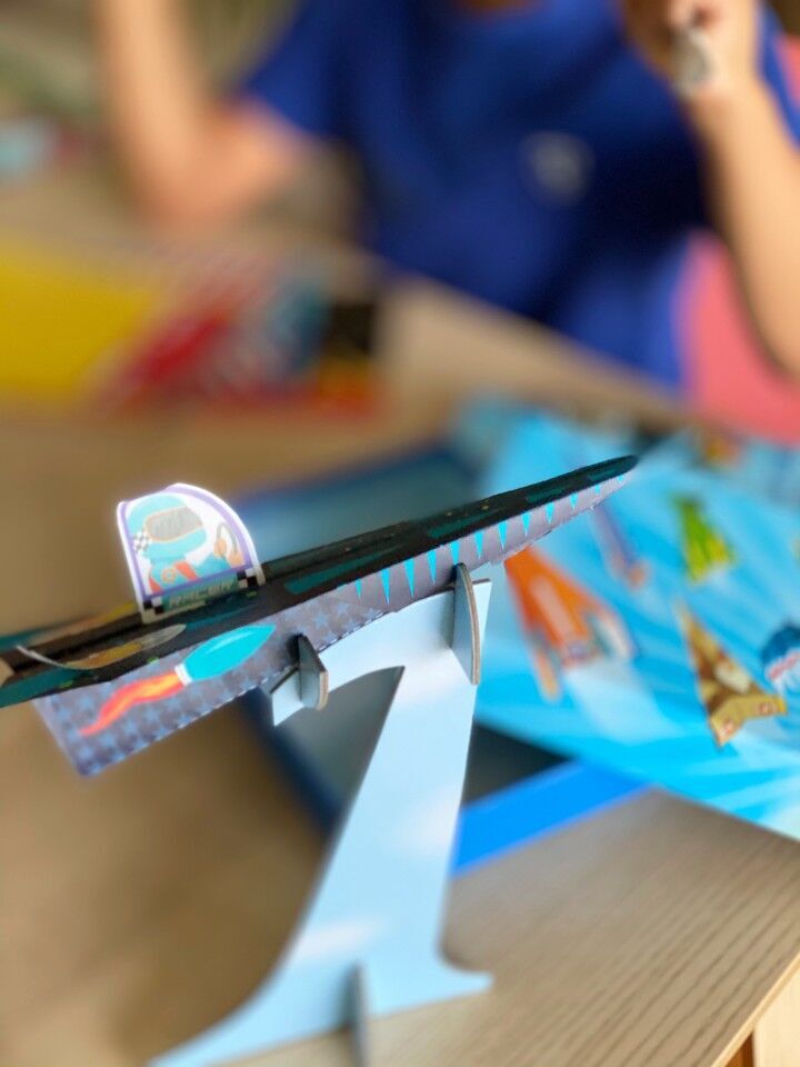 BOX CANDIY - Paper Airplanes Art - Totally Paper Planes - (BC-1915 ...